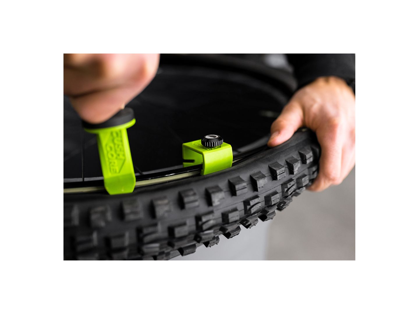 Cush Core Bead Bro Tool